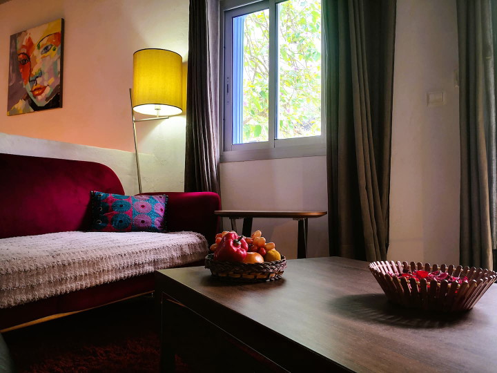 Elegant Contemporary Apartment, A Perfect Getaway In Yaounde - Yaounde