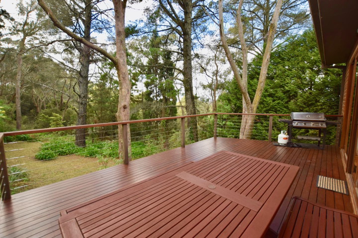 Santosha Glade | Zen Cedar Home, 3 Bedroom, 2 Bathroom, Spa Bath, Fireplace, Bbq - Katoomba
