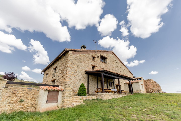 Masía Rural Casa Rullo En El Maestrazgo Turolense - Valdelinares