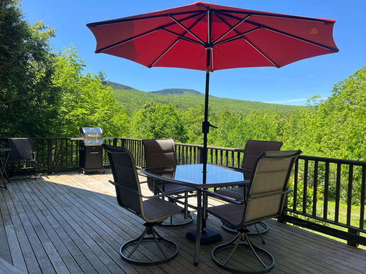 Couples Cabin In Jackson With Views Dogs Welcome - New Hampshire