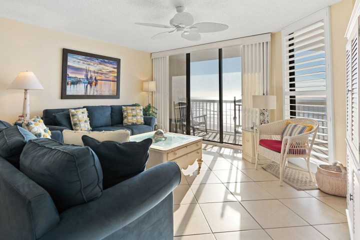 Oceanfront Balcony, 2 Community Pools, Elevator, Walk To Town! Cov 306! - Folly Beach, SC