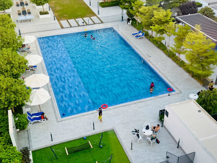 Brand New Apartment Pool View - Sharjah