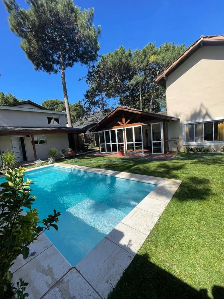 Casa Perfecta Para Grupo De Amigos C/pileta Yparri - Pinamar