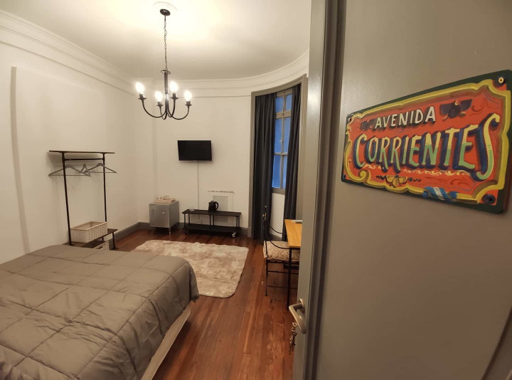 Hermosa Habitación Privada De Estilo "Corrientes" - Argentina