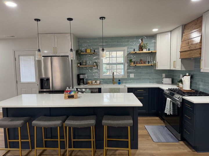 Comfy 3 Bedroom Home - Lawrenceville, GA