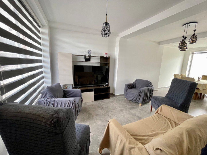 Family Comfort: A Stylish New Home - Riobamba