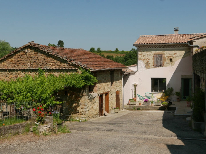 Maison Douce Dans La Drôme, Votre Refuge Nature. - Bourdeaux