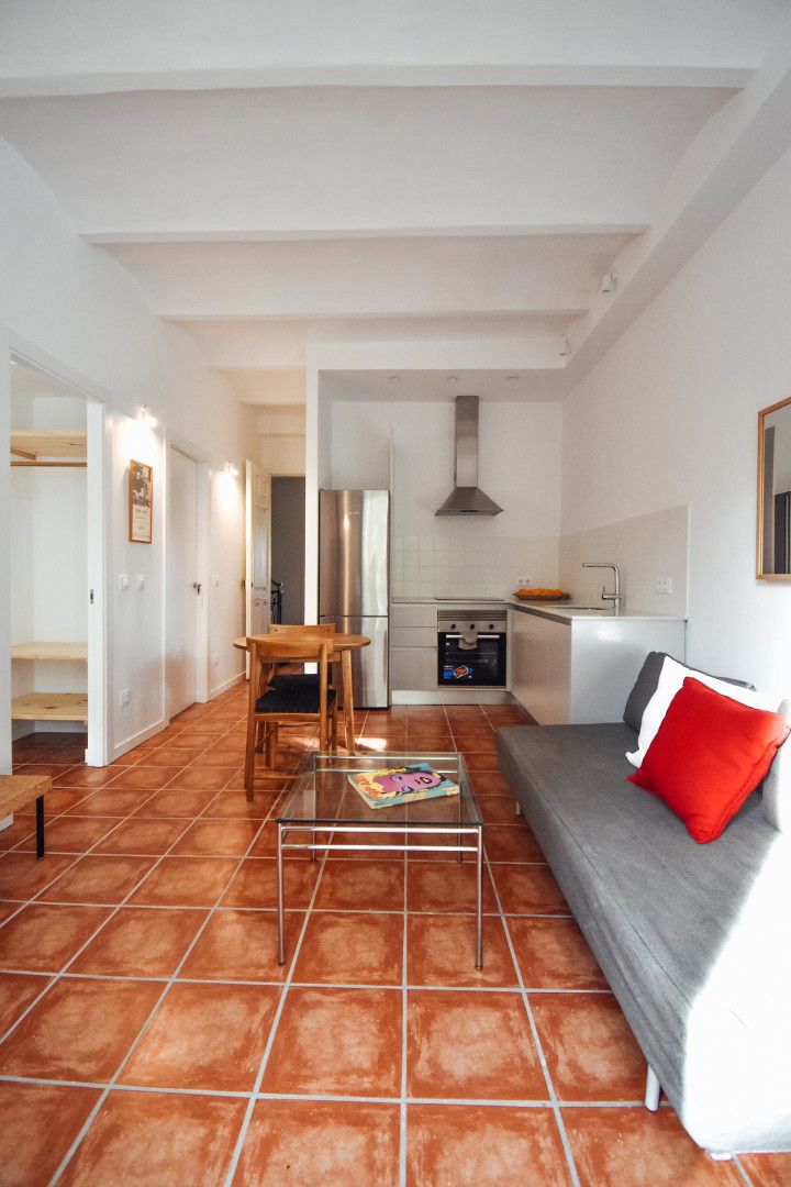 Sunny Apartment With 2 Bedrooms - El Masnou