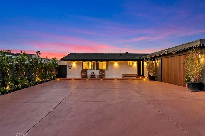Modern Anaheim Family Home Near Disney! - Buena Park, CA