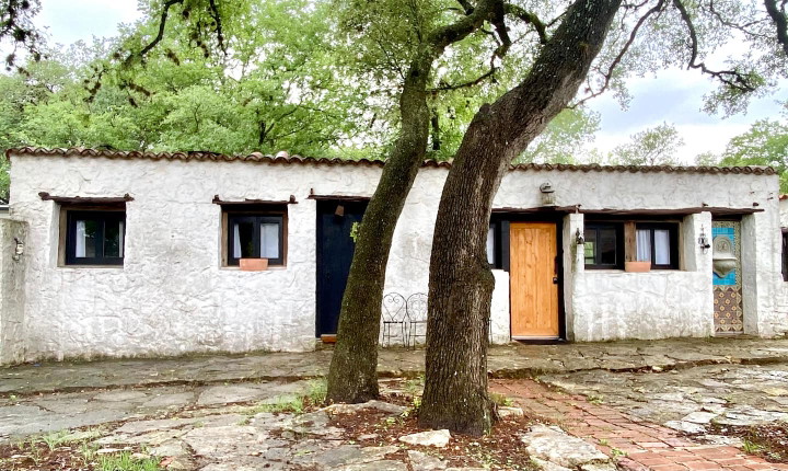Casa Lejana | Casita 1 - San Antonio, TX