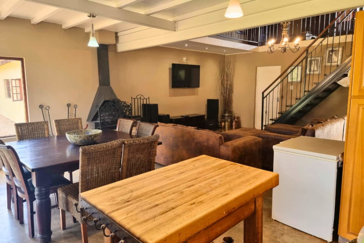 Grapevine House - Magaliesburg
