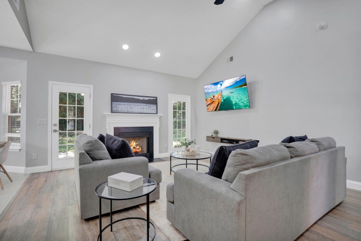 Modern 3br - Sleeps 8 - Eagle Pointe Home - Spartanburg, SC