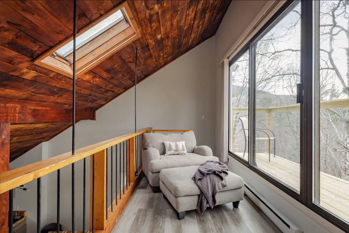 The Golden Eagle - Mountain Lodge - New Hampshire (State)
