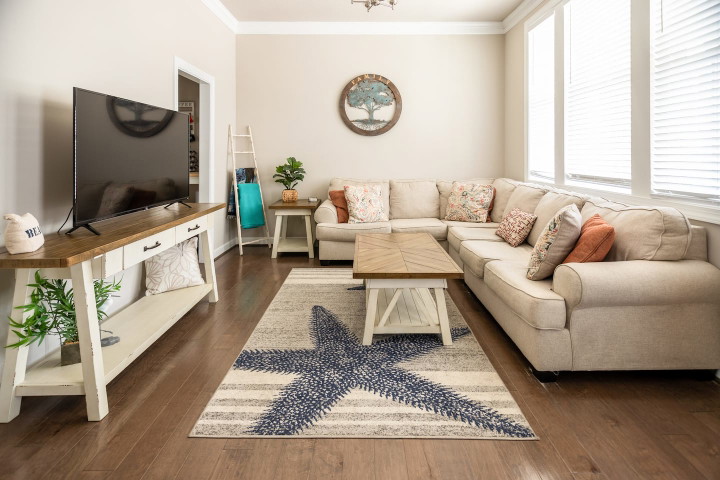 Vibe District 4br Walk To Beach + Sleeps 8 - Virginia Beach, VA