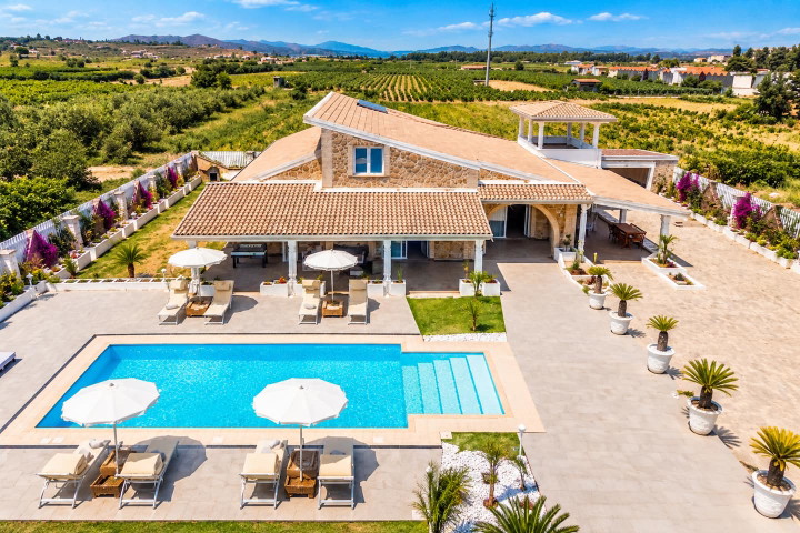 Villa Hollywoodiana Piscina Privata|3 Camere3bagni - Cirò Marina