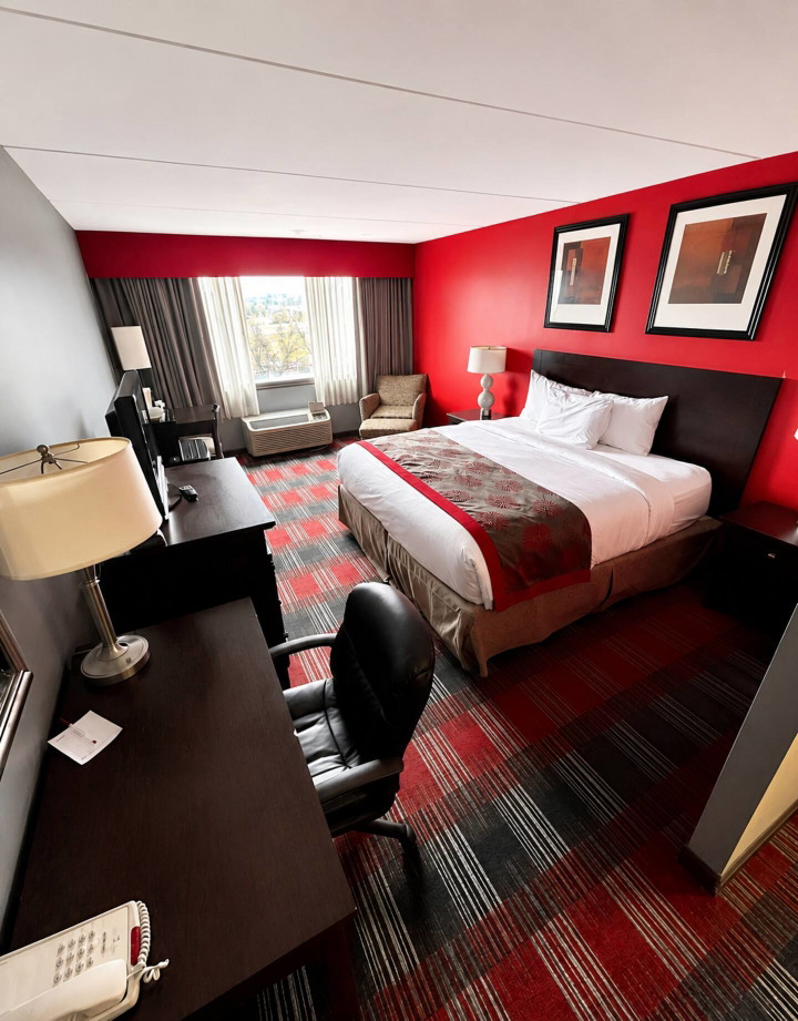Albany Breakfast Included Suite Next To Downtown - Albany, NY
