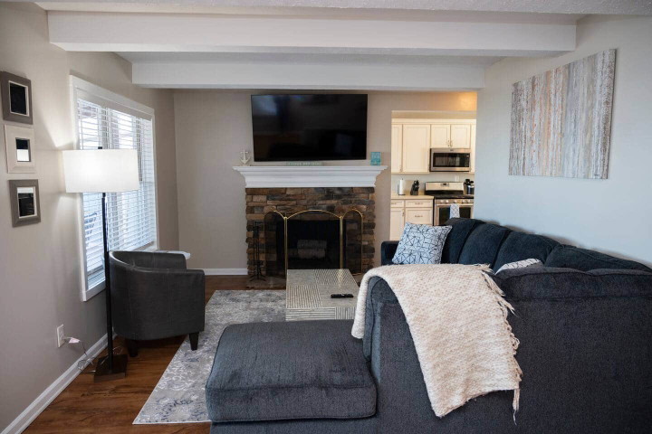 Spacious Vermilion House On The Lake - Vermilion, OH