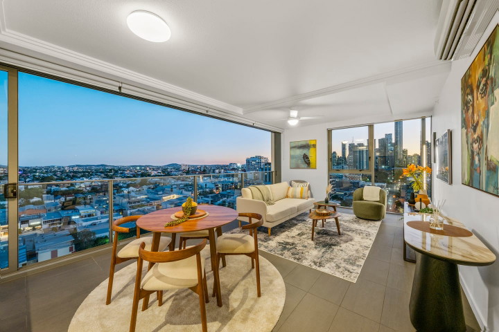 Luxury 2br |Stunning Views |A+location |Pool |Park - Brisbane
