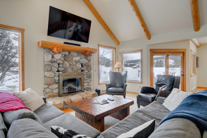 Panoramic Views, Hot Tub, Pool Table - Big Sky, MT