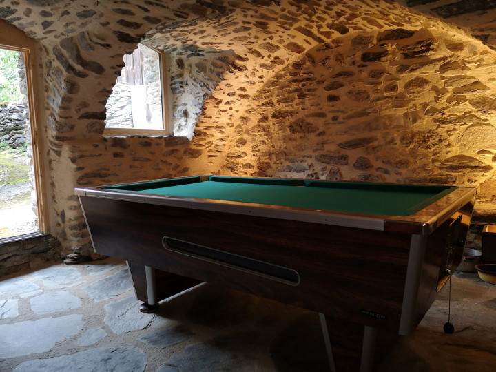 Ancien Chalet Tout Confort Avec Billard - Courchevel 1850