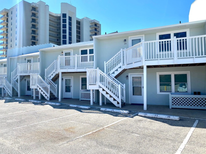 Fabulous 2 Bed/2 Bath Beachside Condo! - Orange Beach, AL