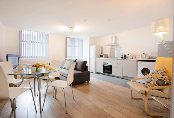 Smart Tv | Self Check-in | Coffee Machine - Manchester