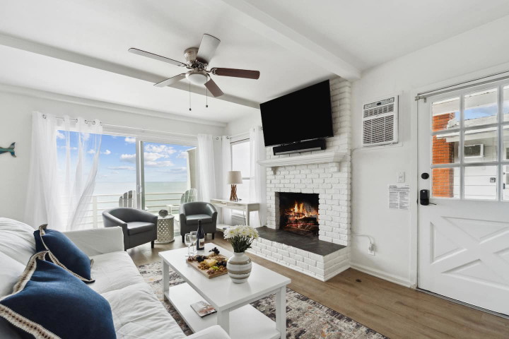 Malibu Carbon Beach Oceanfront Suite Tres - Malibu