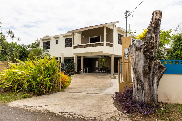 Beach And Campo House - Puerto Rico