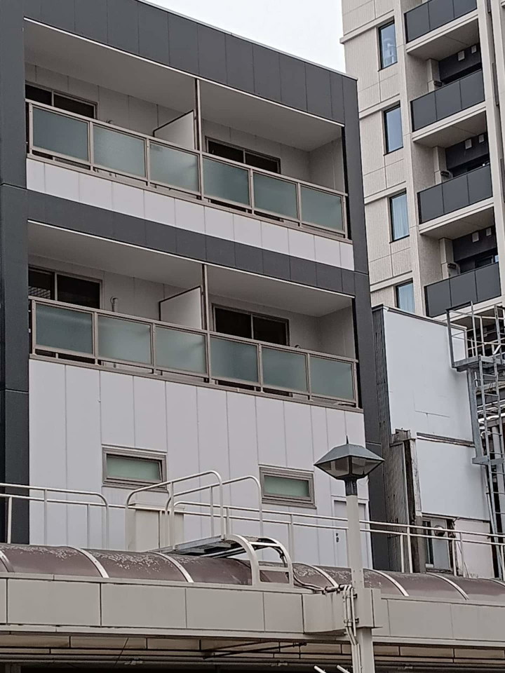 Trive Osu Akamon - Nagoya