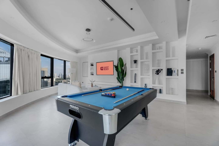 Guestready - 3br Marina Gem | Canal View & Jacuzzi - Dubai