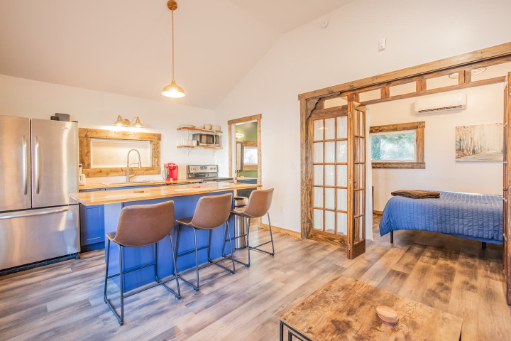 Fourth And Chill Flat (W/ Ev Charger) - Knoxville, TN