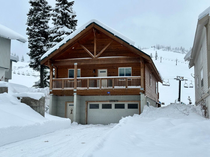 Onslope Luxury Modrustic 4bd/4ba (3 Ensuite) Hot Tub - Snoqualmie Pass, WA
