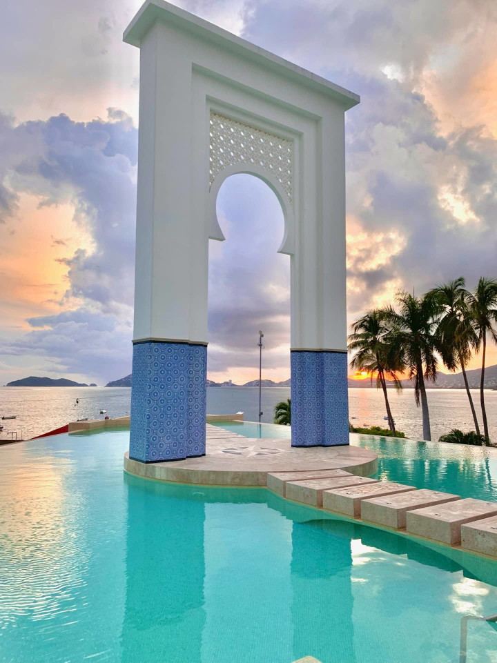 The Best View Of Acapulco. Luxury, Comfort, And More - Acapulco