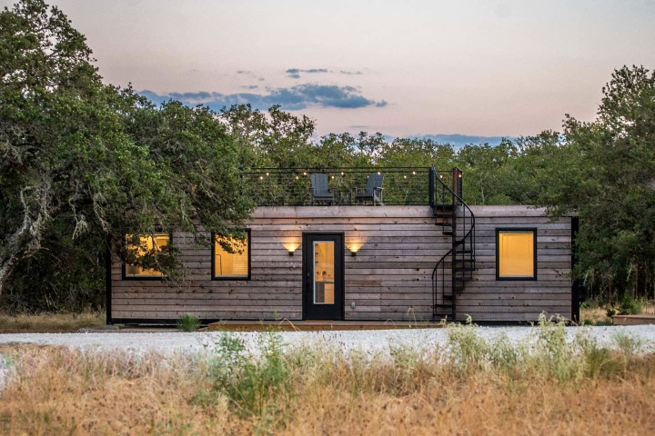 The Texas Longhorn-luxe Cargohome | Rooftop Patio - Fredericksburg, TX