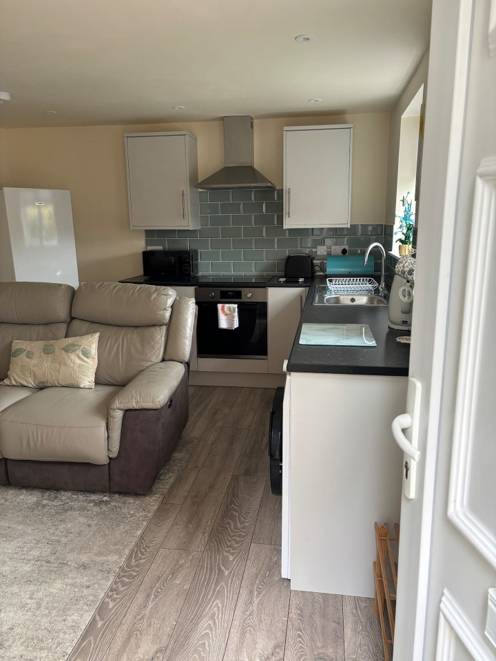 Cozy Self-contained Garden Annex In Longstanton - Cambridgeshire