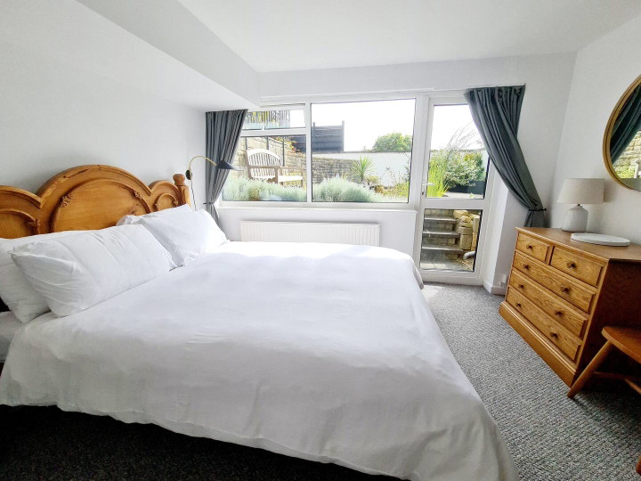 Cotswold Annexe - Valley View & Relaxing Base - Stroud