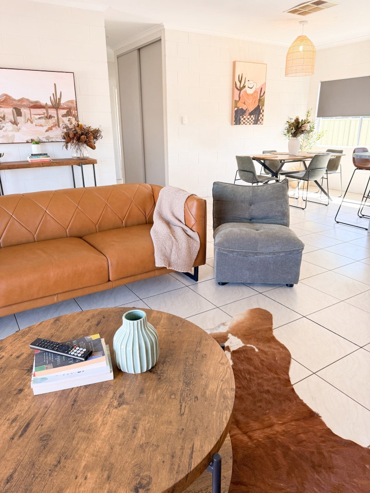 4br Home | Secure Parking For Crews + Families - Mount Isa