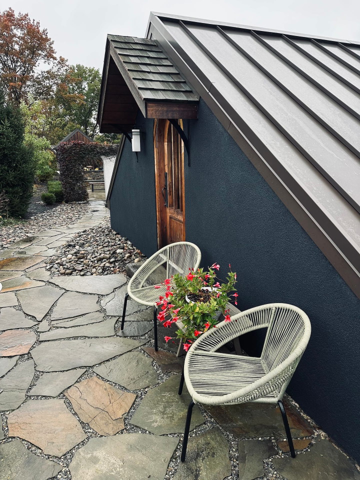 The Grey Wolf (Studio-style Loft Suite) - Pennsylvania