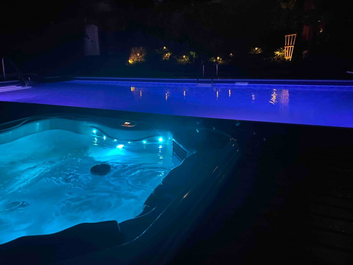Sequoia Suite 2bdrm Pool+hot Tub Centrally Located - Kamloops