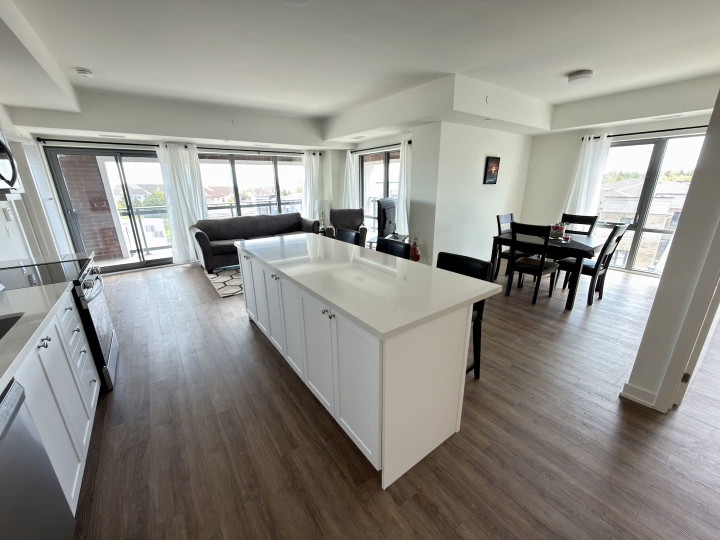 Condo In Bowmanville - Bowmanville