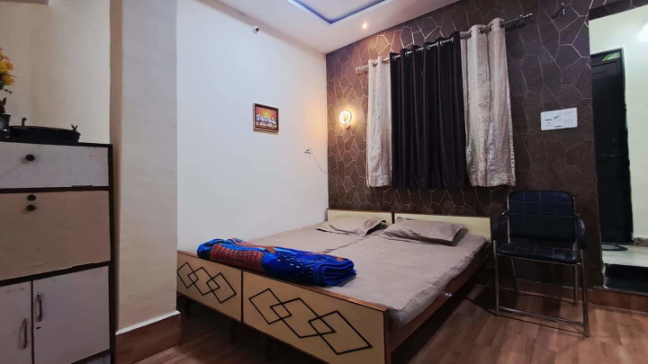Cozy 1 Rk | Sarona Showroom Hub | Aiims| Family - Raipur