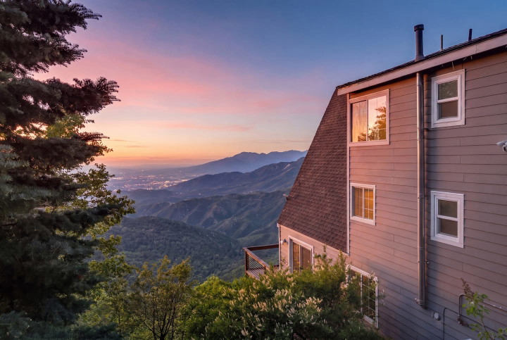 A-frame In The Sky - Rim Of The World Views! - Running Springs, CA