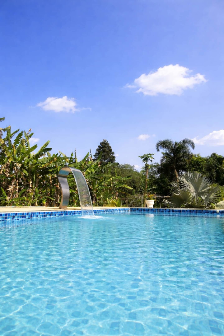 Casa Com Piscina E Churrasqueira A Beira Do Lago - Ibiúna