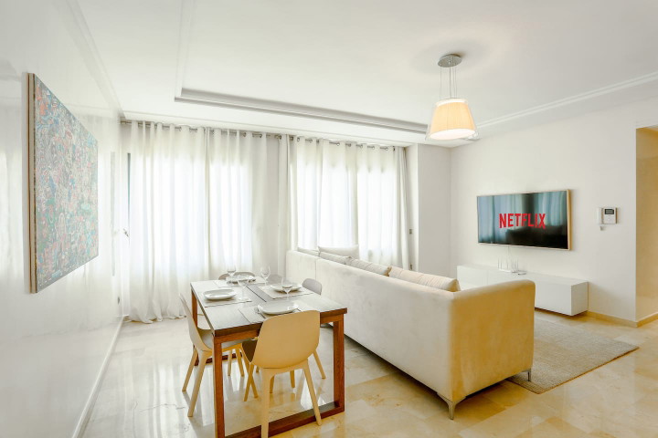 C062. Beautiful Apartment, Casa Centre, Parking - Casablanca, Maroc