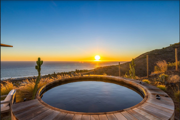 Newly Refreshed Malibu · Hot Tub · Ocean Views - Malibu, CA