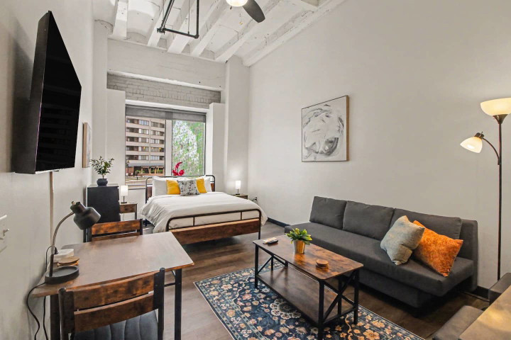 Stylish Detroit Loft | Walk To Stadiums & Bars! - Detroit, MI