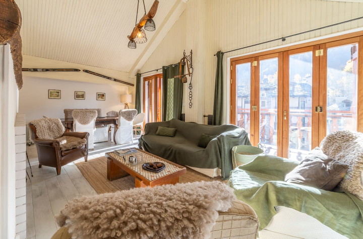 Ski-side Penthouse | Sleeps 8 | Panoramic Terrace - Limone Piemonte