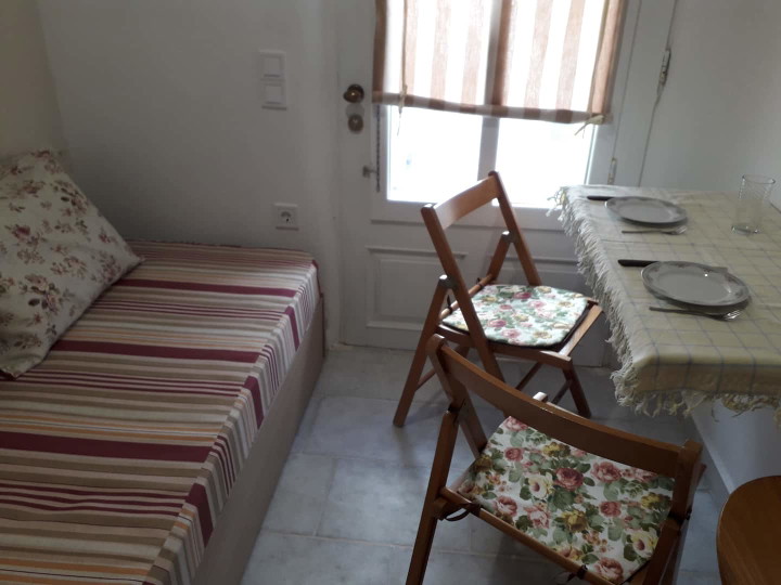 Petite Antzola, Cycladic Studio - Paros