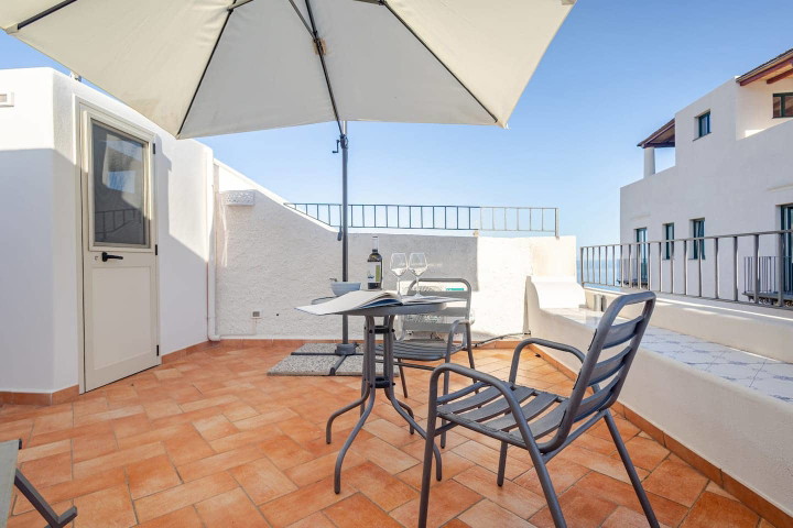Pietra Longa - Bilocale Con Terrazza Vista Mare - Lipari