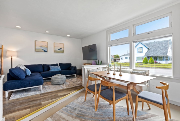 Coastal Cottage | 3br/1b Family Getaway W/hot Tub - Port Angeles, Washington